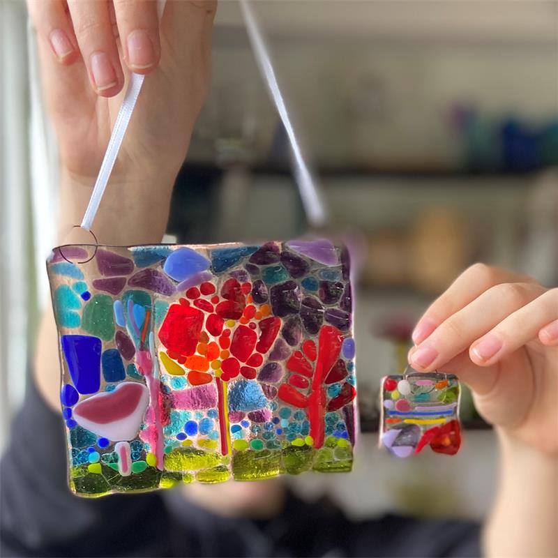 Make your own fused glass decoration with our kits